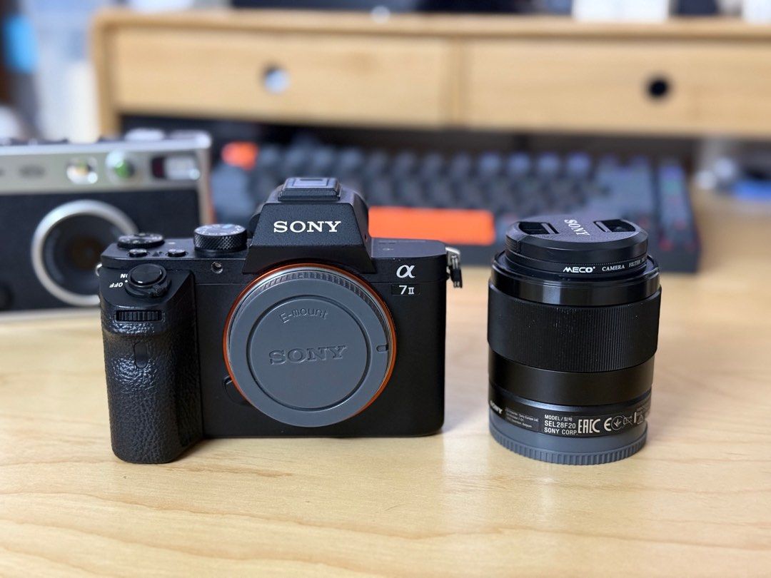 Sony alpha a72 mark 2 A7ii A7 28mm f2 28, Photography, Cameras on Carousell