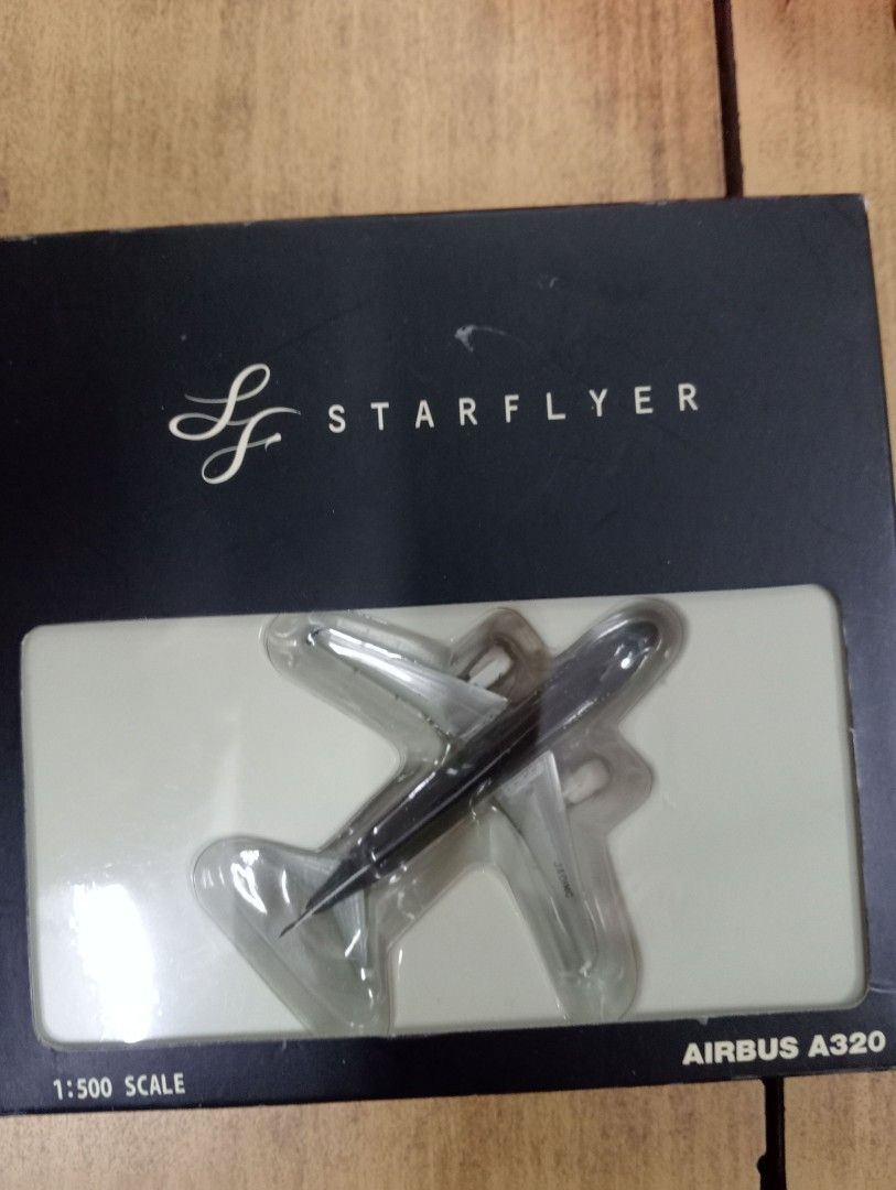 StarFlyer 1/500 Model Plane Airbus A320, Hobbies & Toys, Toys & Games ...