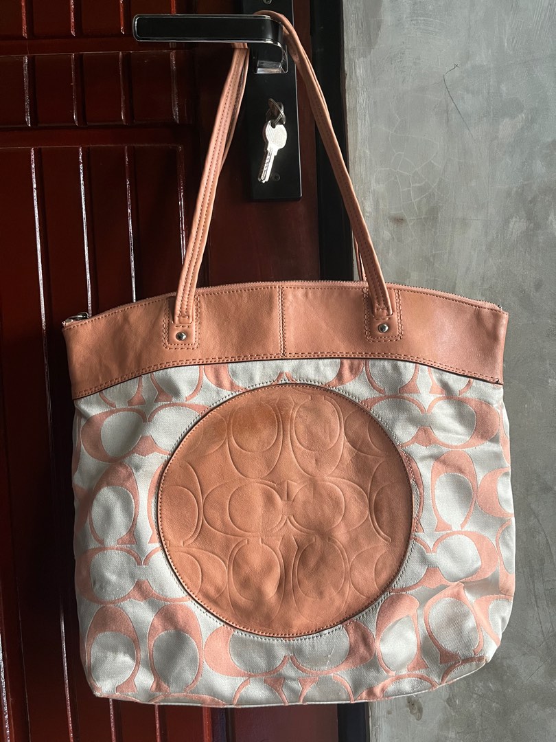 Tas Tote coach signature Laura Purse, Fesyen Wanita, Tas & Dompet di ...
