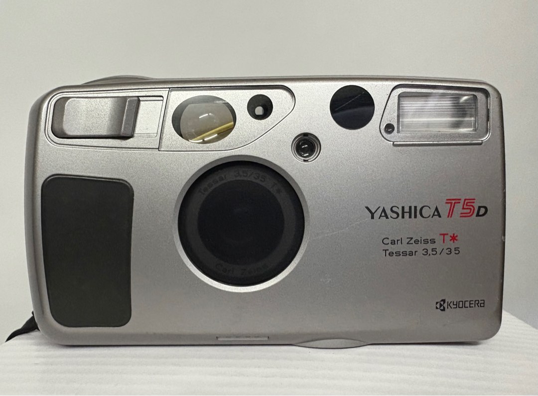 Yashica T5D, 攝影器材, 相機 - Carousell