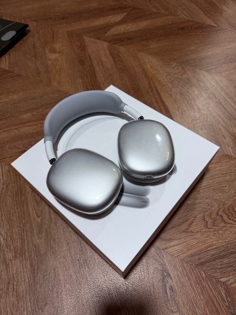 Airpod Max (lightning), Audio, Headphones & Headsets on Carousell