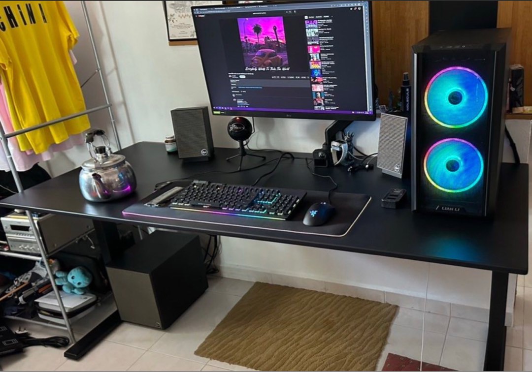 Omnidesk Computer Table, Furniture & Home Living, Furniture, Tables ...