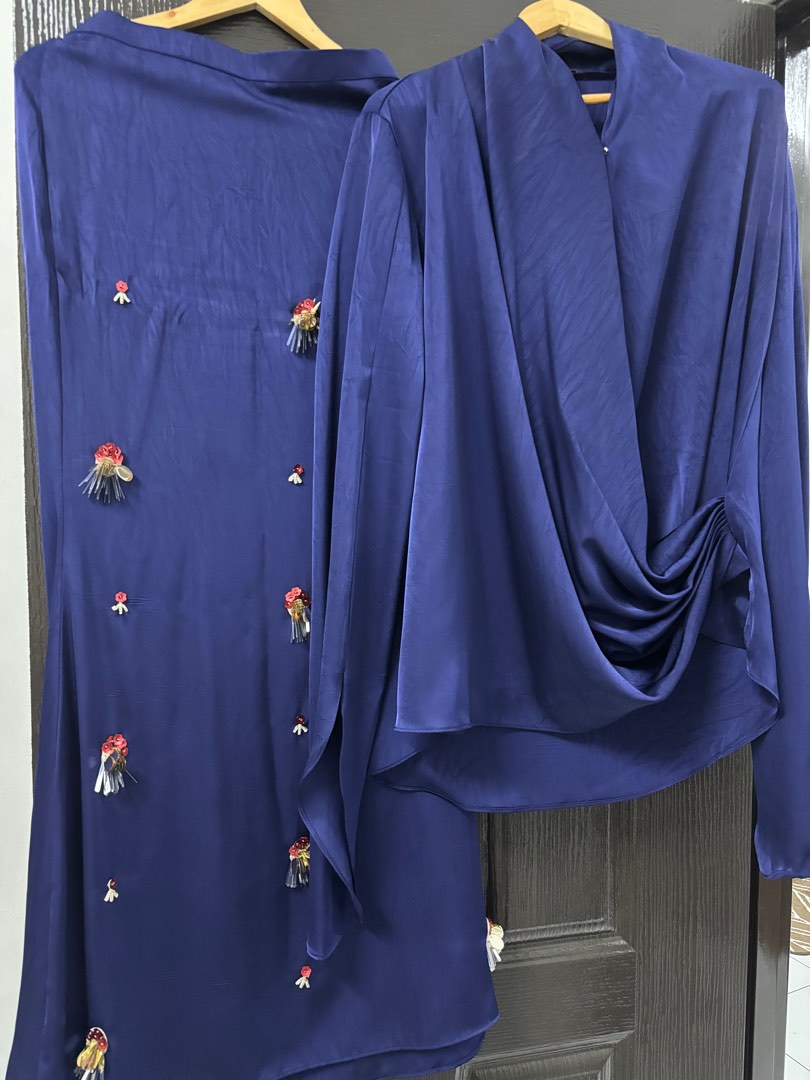 LAYLA IN ROYAL BLUE, Women's Fashion, Activewear on Carousell