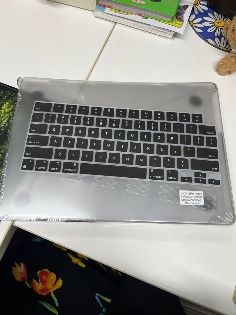 MacBook Pro M14 M4 Case Brand New, Computers & Tech, Parts ...