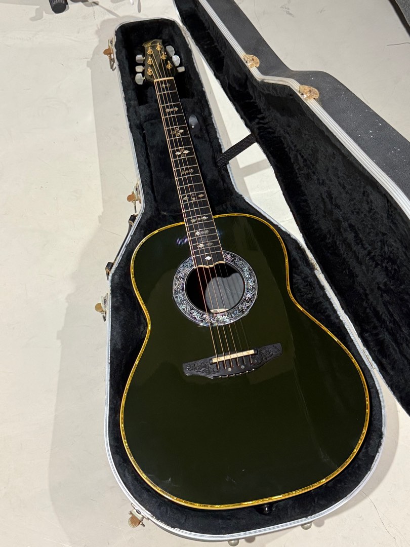 Ovation Custom Legend 1719 (USA), Hobbies & Toys, Music & Media ...