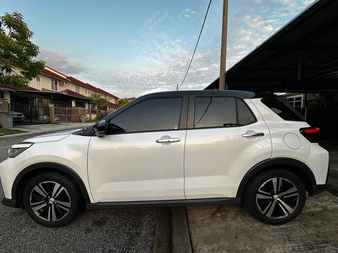 Perodua Ativa AV 2 tone, Cars, Cars for Sale on Carousell