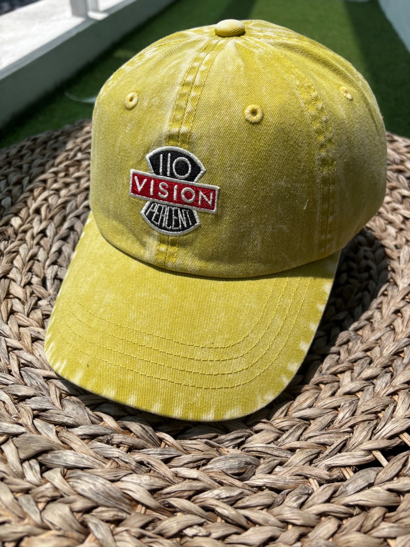 Sample cap Vision Street Wear yellow, Men's Fashion, Watches ...