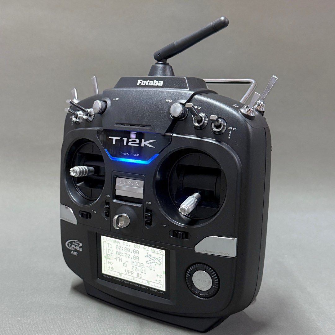 全新 Futaba T12K 2.4GHz 12-channel Radio Transmitter with R3006SB ...