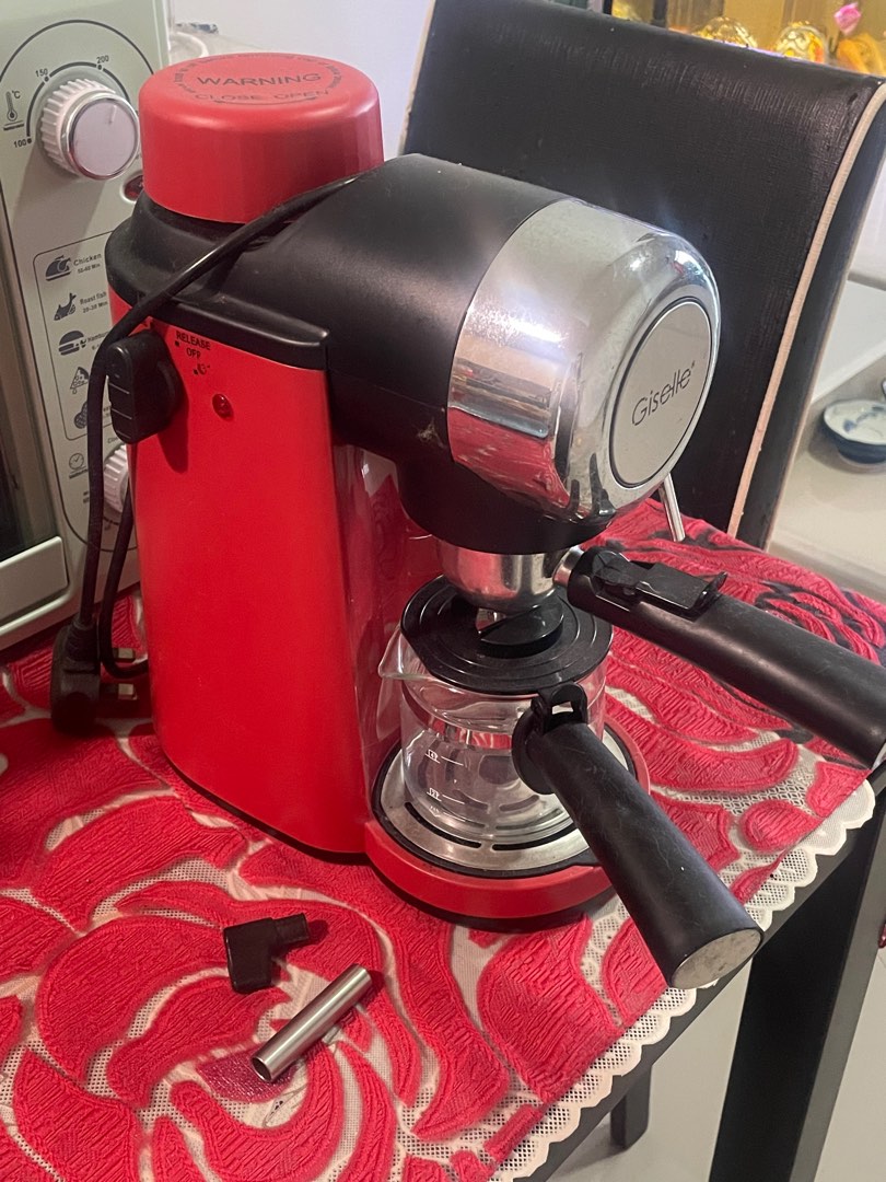 Giselle coffee maker red colour, TV & Home Appliances, Kitchen ...