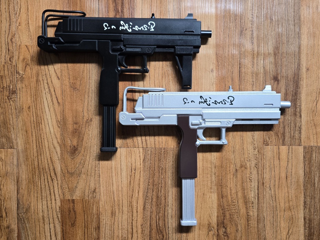 Kafka Honkai Star Rail Cosplay Prop Gun, Hobbies & Toys, Collectibles ...