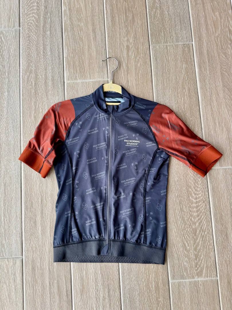 Pas Normal Studios Cycling Jersey - Mechanism Late drop, Men's Fashion ...