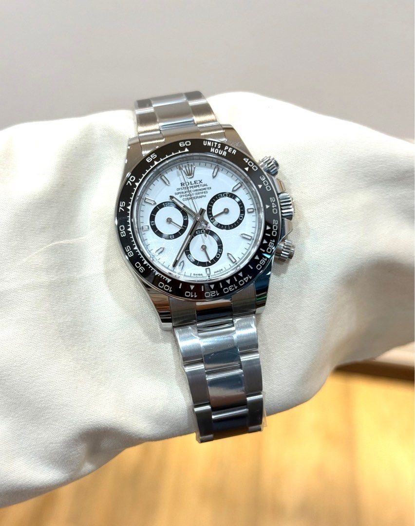 Rolex Daytona Cosmograph 126500LN White Panda Year 2025, Luxury ...