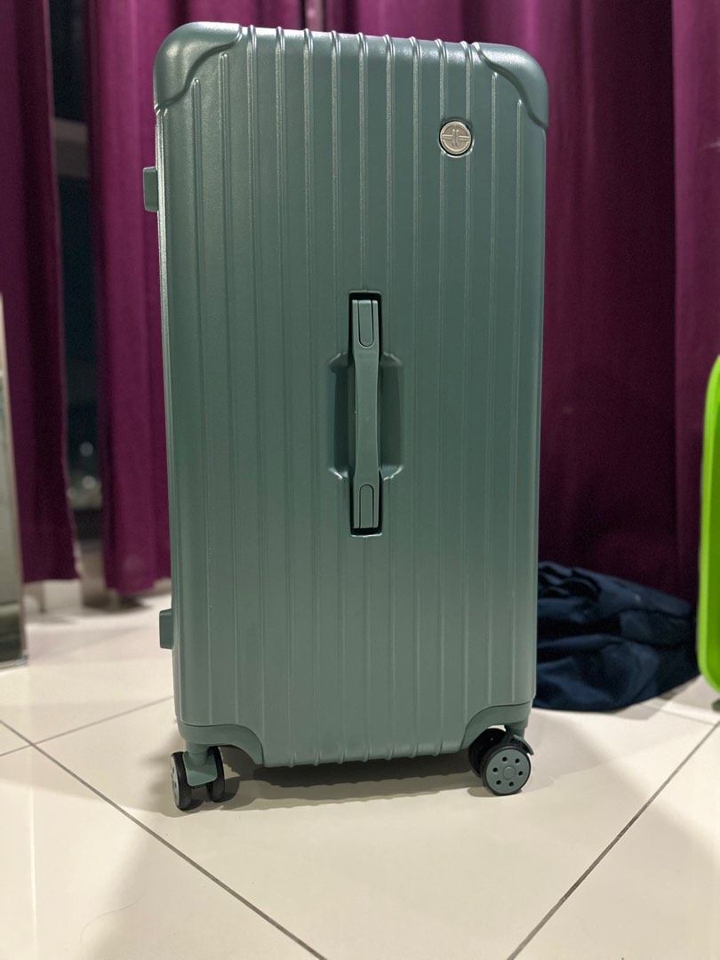 Terminal Trunk 30 ‘’, Hobbies & Toys, Travel, Luggages on Carousell