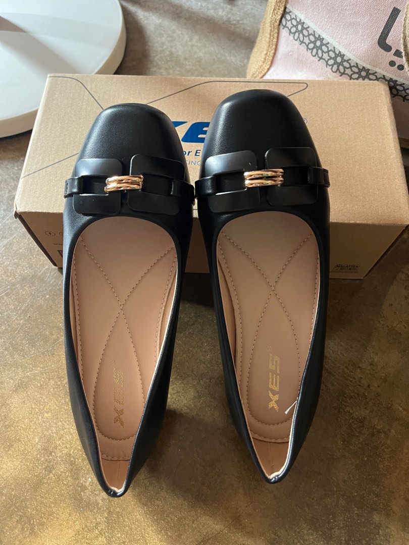 XES BLACK FORMAL SHOES, Women's Fashion, Footwear, Heels on Carousell