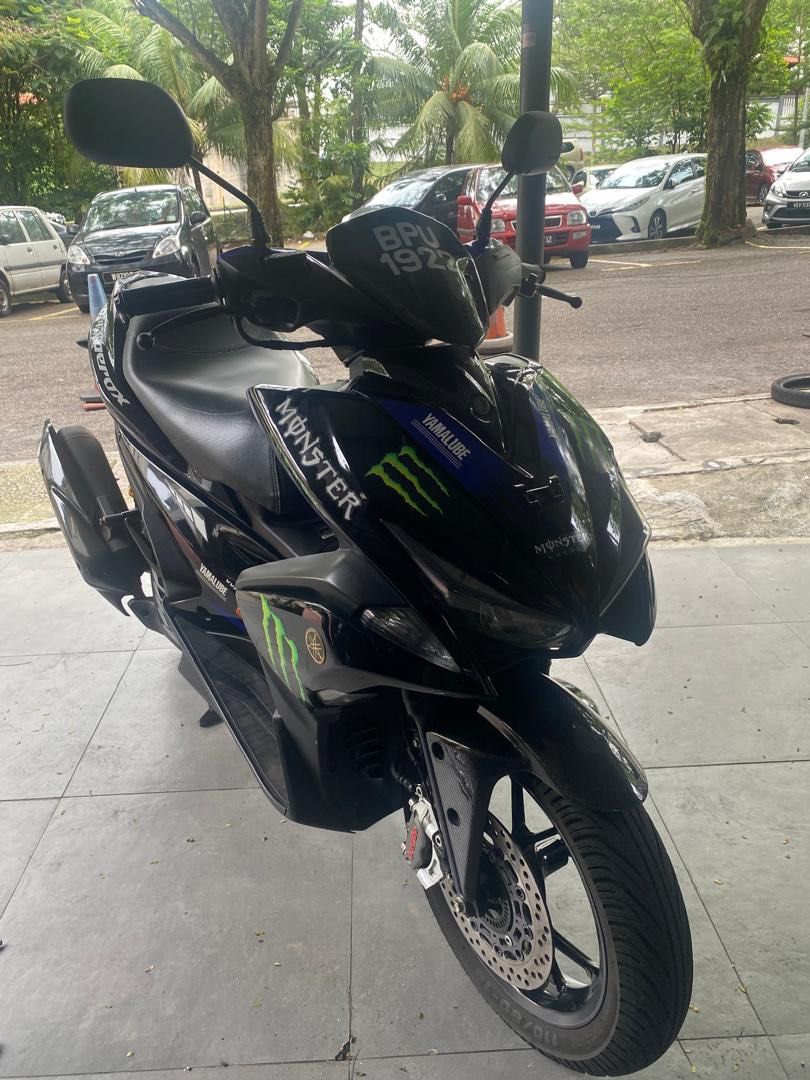 Yamaha NVX V1 2019 With Brembo M3 Ohlins, Motorbikes on Carousell