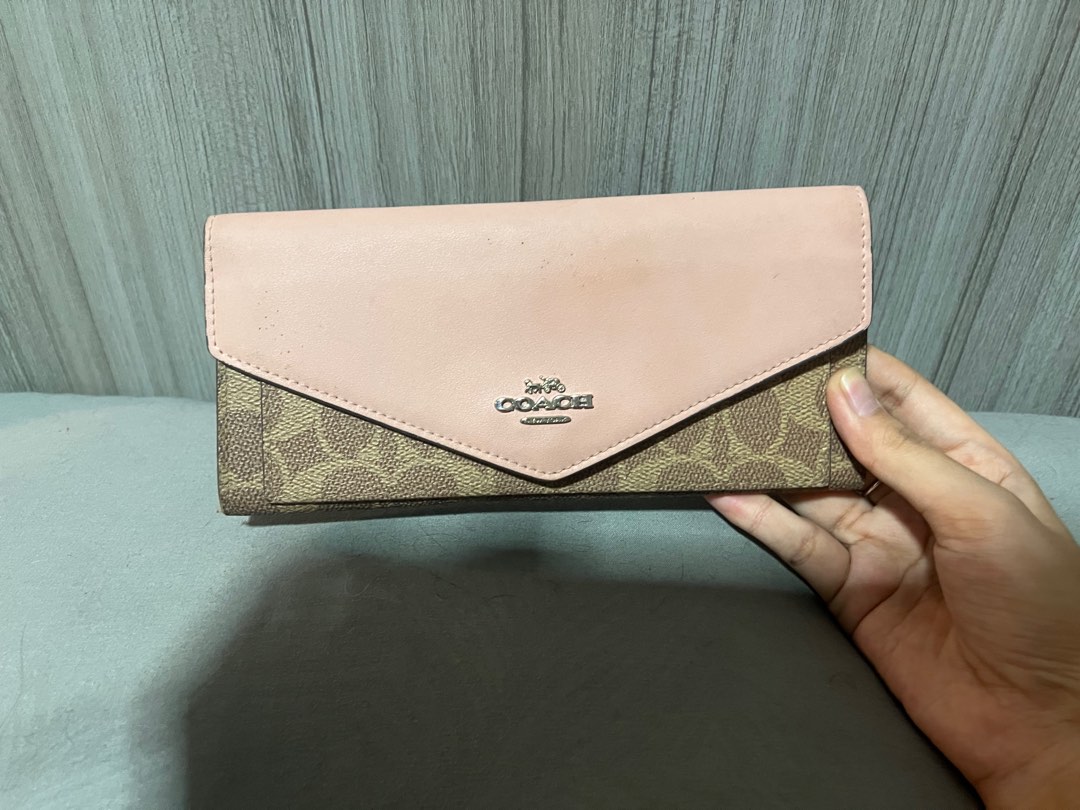 Coach Pink Long Wallet, Fesyen Wanita, Tas & Dompet di Carousell
