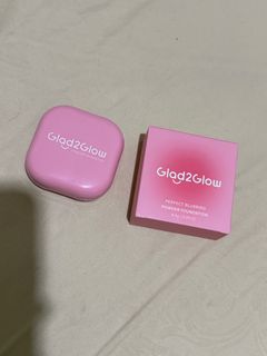 G2g powder foundation shade 03 glad2glow, Kesehatan & Kecantikan, Rias ...