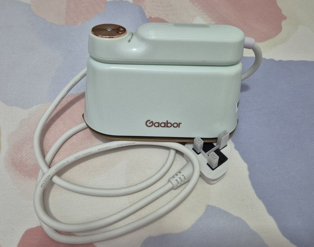 GAABOR HANDHELD STEAMER IRON, TV & Home Appliances, Irons & Steamers on ...