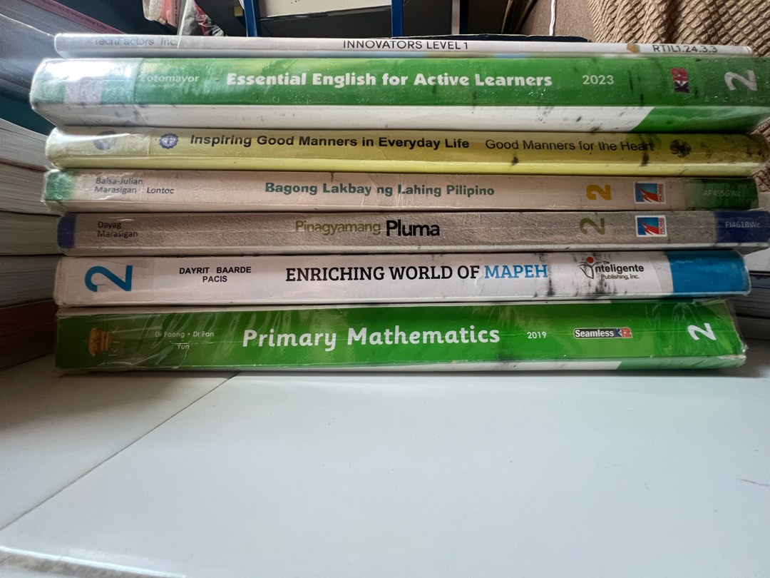Grade 2 books, Hobbies & Toys, Books & Magazines, Textbooks on Carousell
