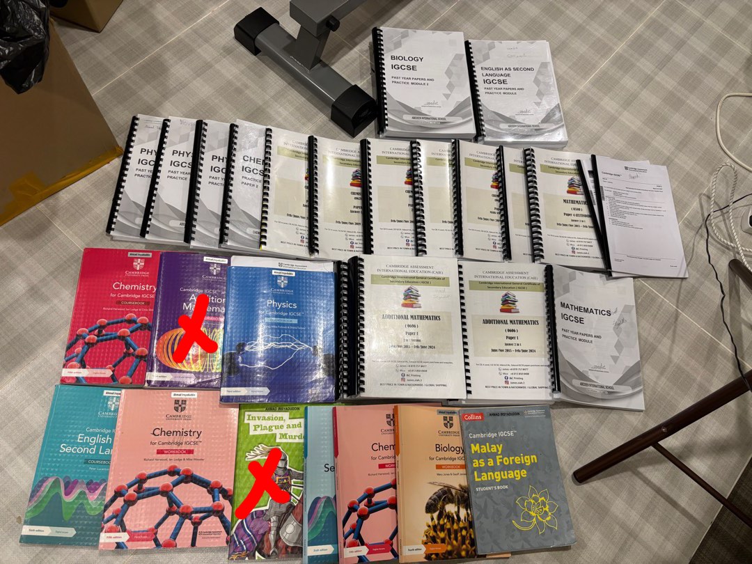 IGCSE pass year paper /textbook/workbook, Hobbies & Toys, Books ...