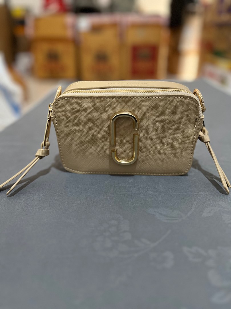 Marc Jacob Camera Bag, Fesyen Wanita, Tas & Dompet di Carousell