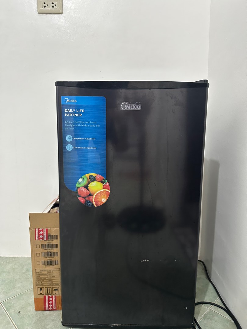 MIDEA Mini-Fridge 3.3cuft, TV & Home Appliances, Kitchen Appliances ...