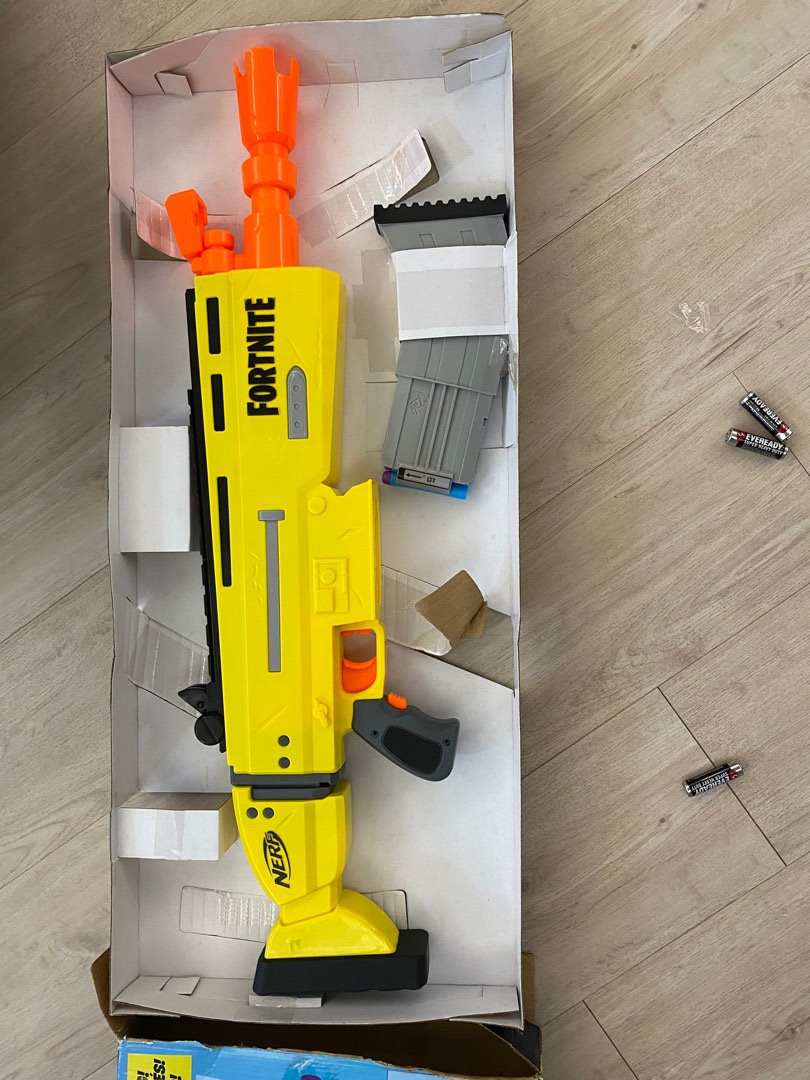Nerf Fortnite AR-L Motorized Blaster (SCAR), Hobbies & Toys, Toys ...
