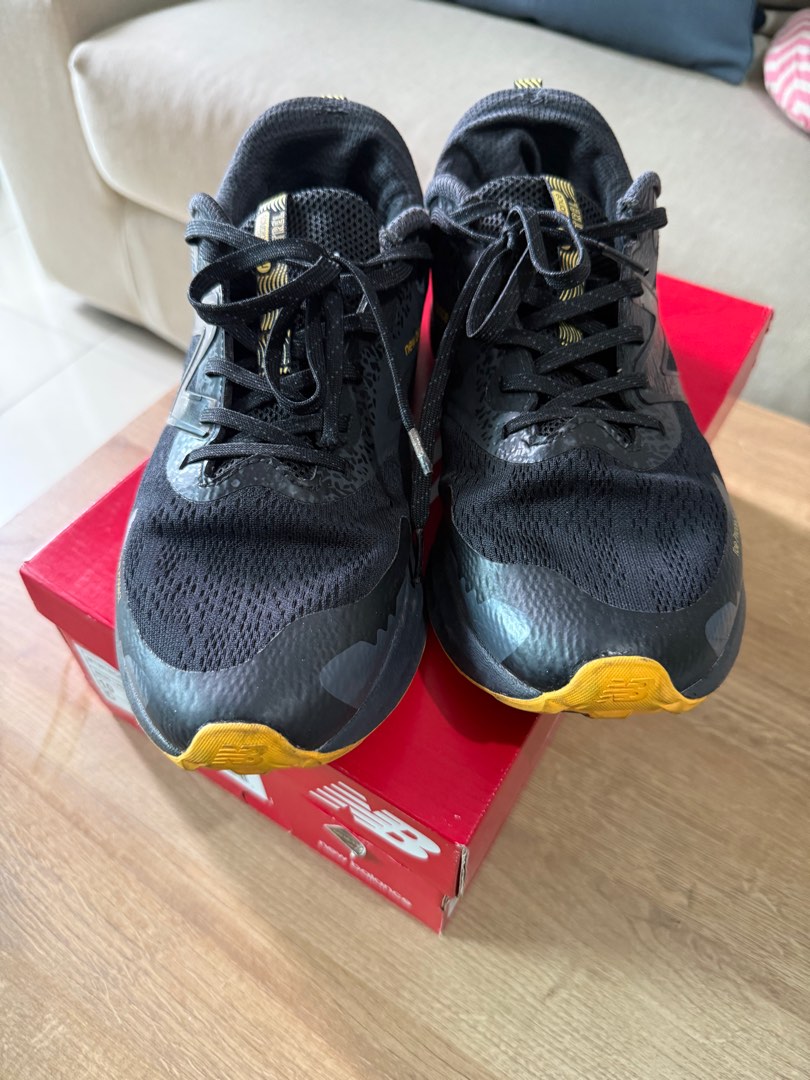 New balance USA 10, Fesyen Pria, Sepatu , Sepatu Formal di Carousell
