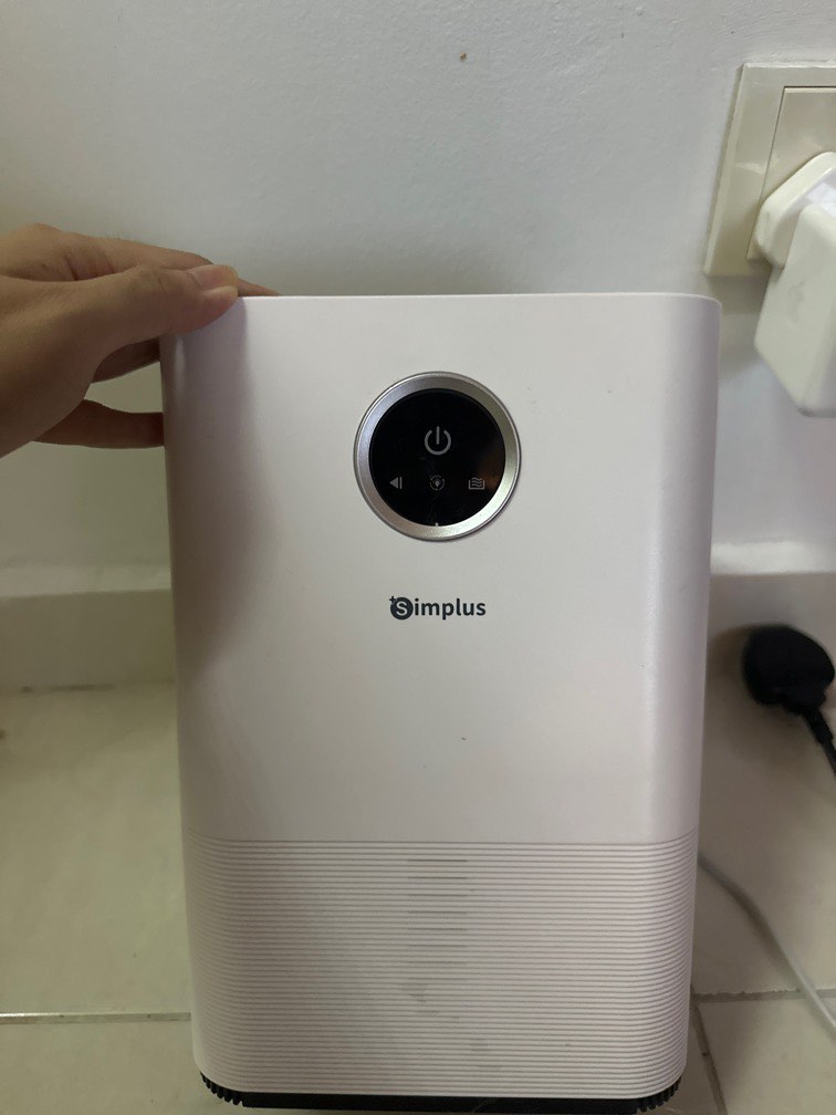 Simplus Dehumidifier, TV & Home Appliances, Air Purifiers & Dehumidifiers on Carousell