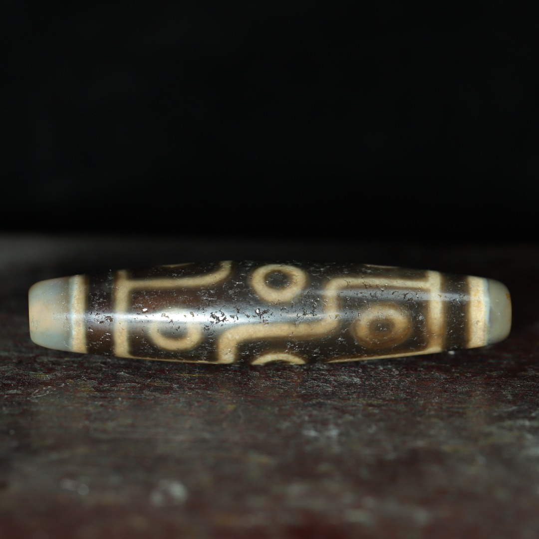 藏传爆油天珠【九眼天珠】Tibetan Explosive Oil Bead [Nine Eye Bead], Hobbies & Toys ...