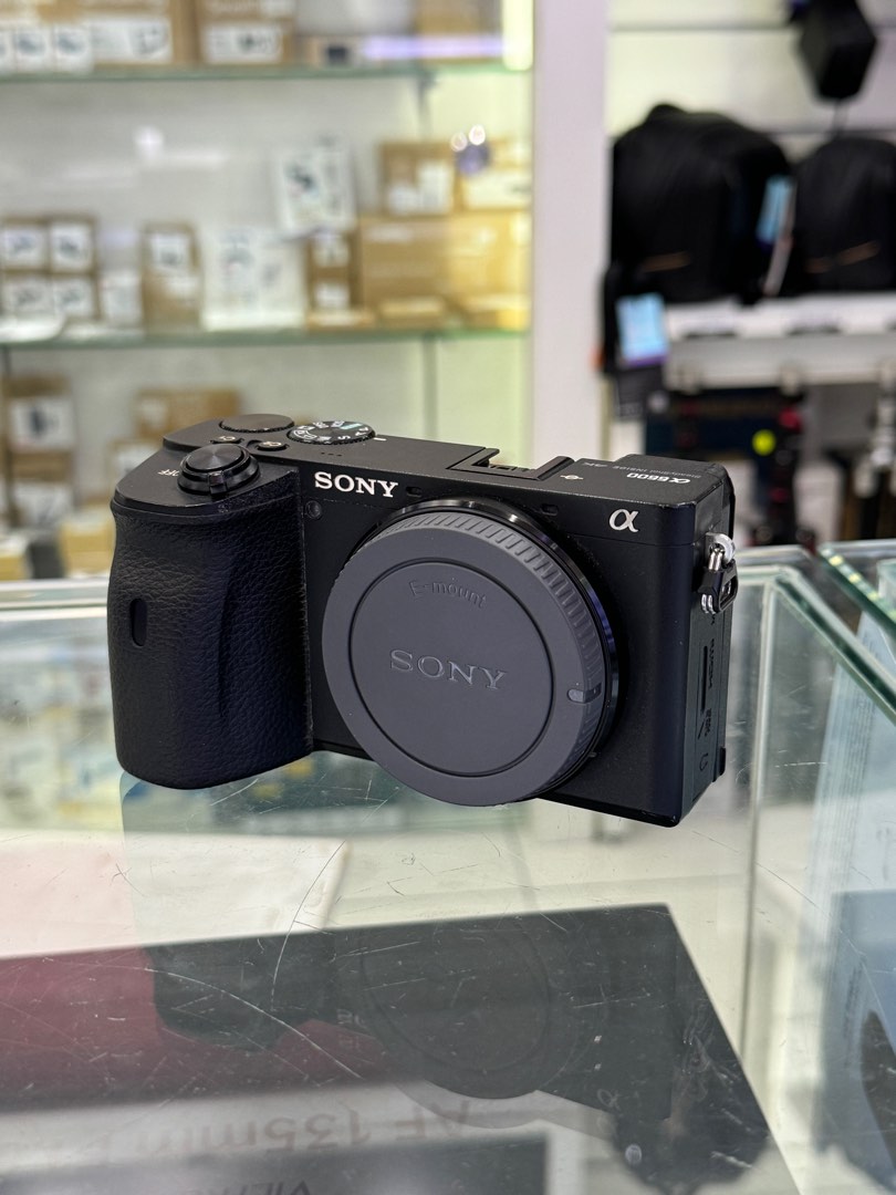 (USED) SONY A6600 BODY ONLY (SC 20K), Photography, Cameras on Carousell