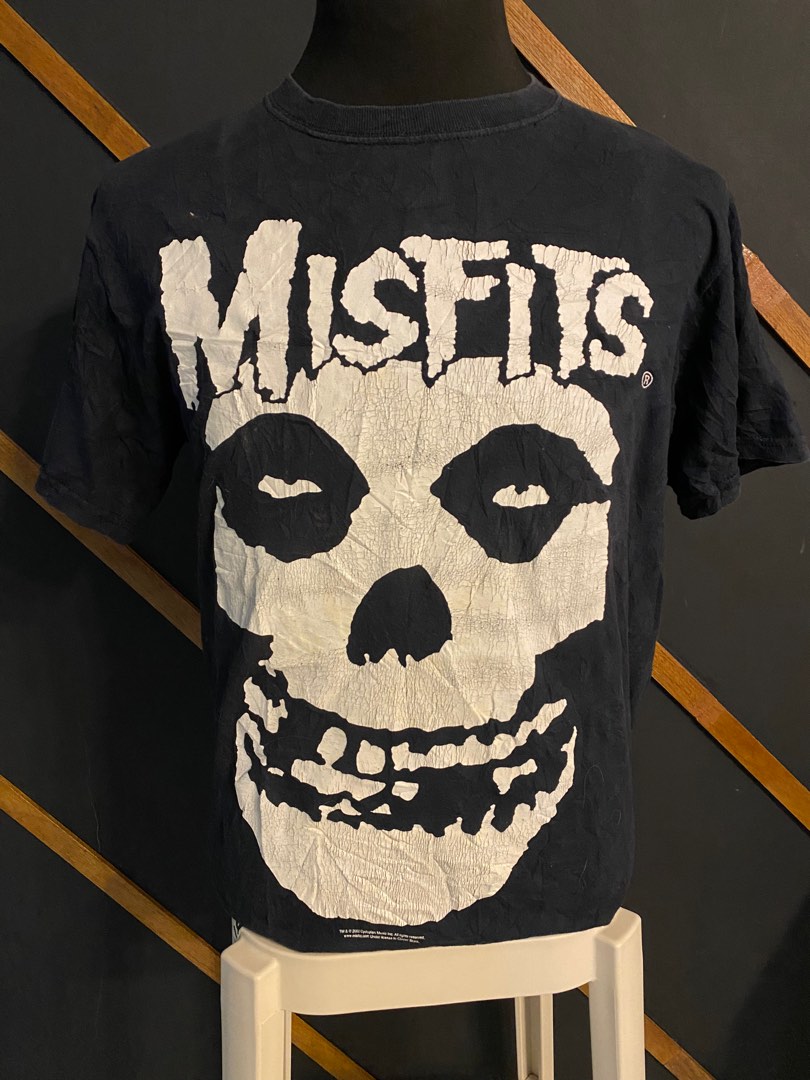VINTAGE BAND MISFITS 2002, Men's Fashion, Tops & Sets, Formal Shirts on Carousell