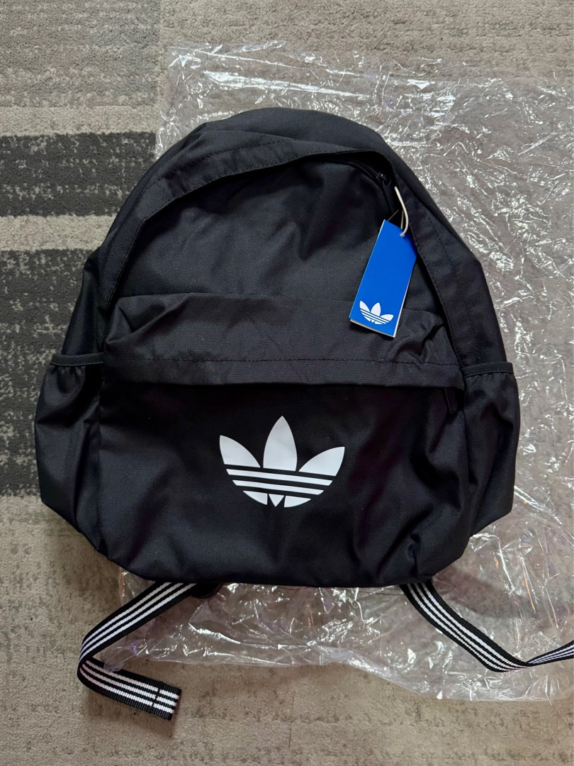 Adicolor Classic Backpack, Men's Fashion, Bags, Backpacks on Carousell