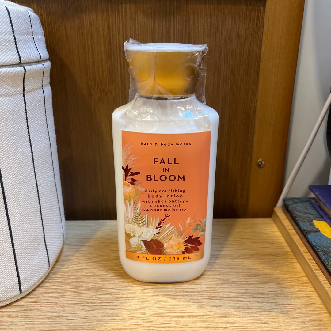 Bath & Body Works Fall in Bloom Lotion, Beauty & Personal Care, Bath ...