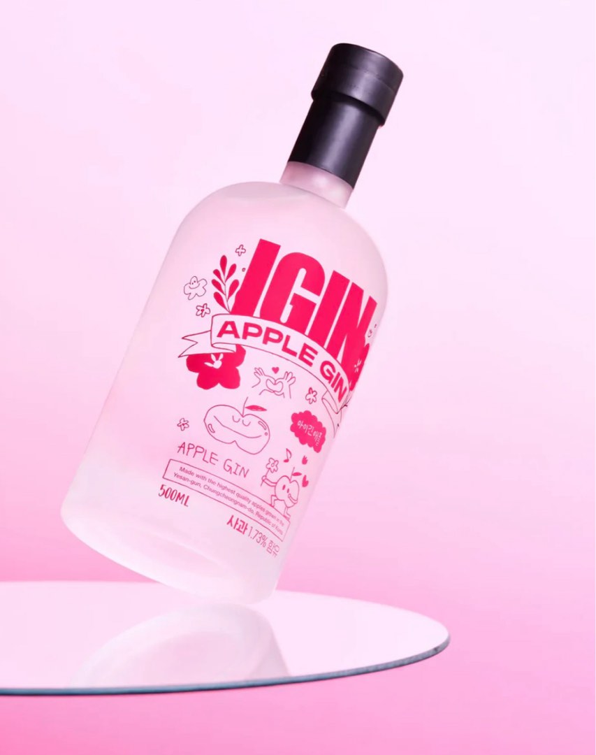 BTS Jin X Igin Limited Edition Apple Gin, Hobbies & Toys, Memorabilia ...