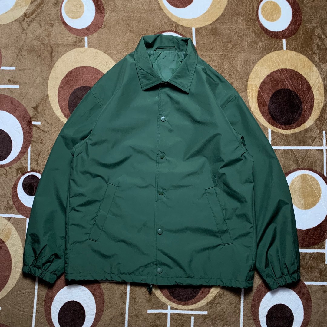 COACH JACKET GU UNIQLO, Fesyen Pria, Pakaian , Baju Luaran di Carousell