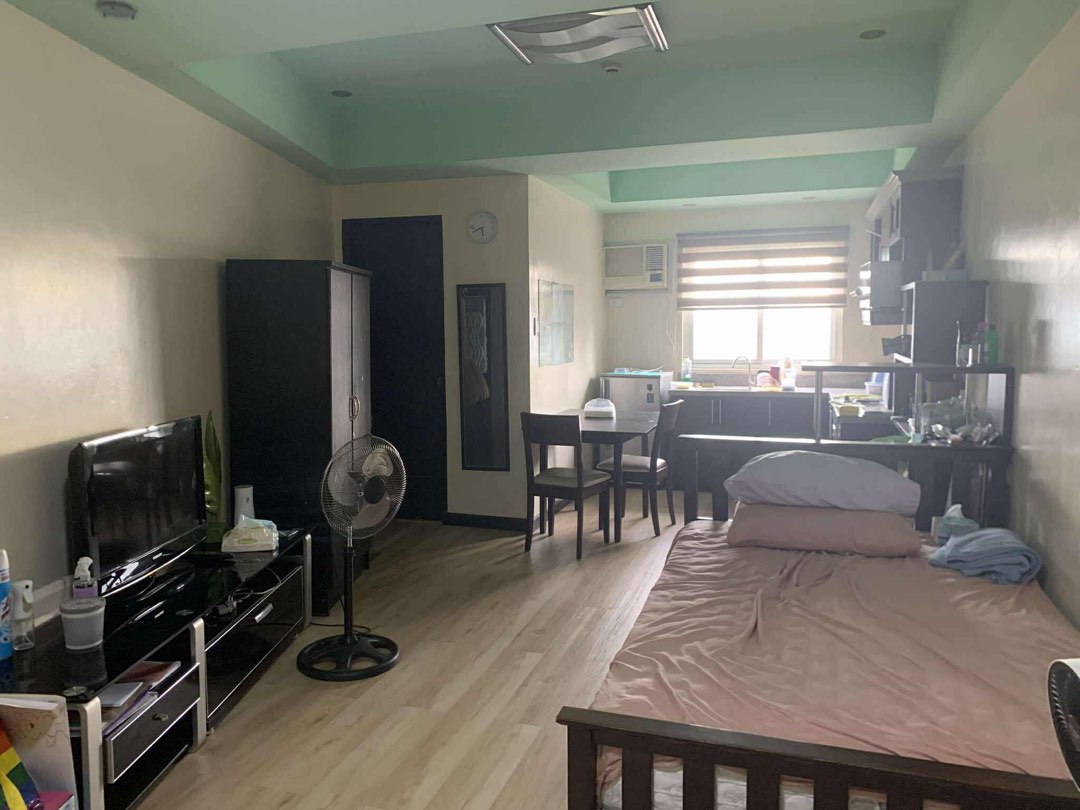 DLSU Ivy Hill Condo big studio, Property, Rentals, Apartments & Condos ...