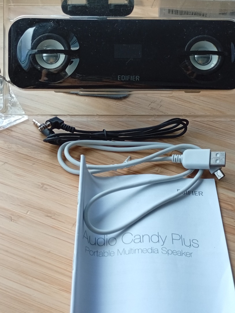 Edifier MP15 Plus Audio Candy/ Speaker/MP3 Pl, 音響器材, 音樂播放裝置 MP3及CD ...