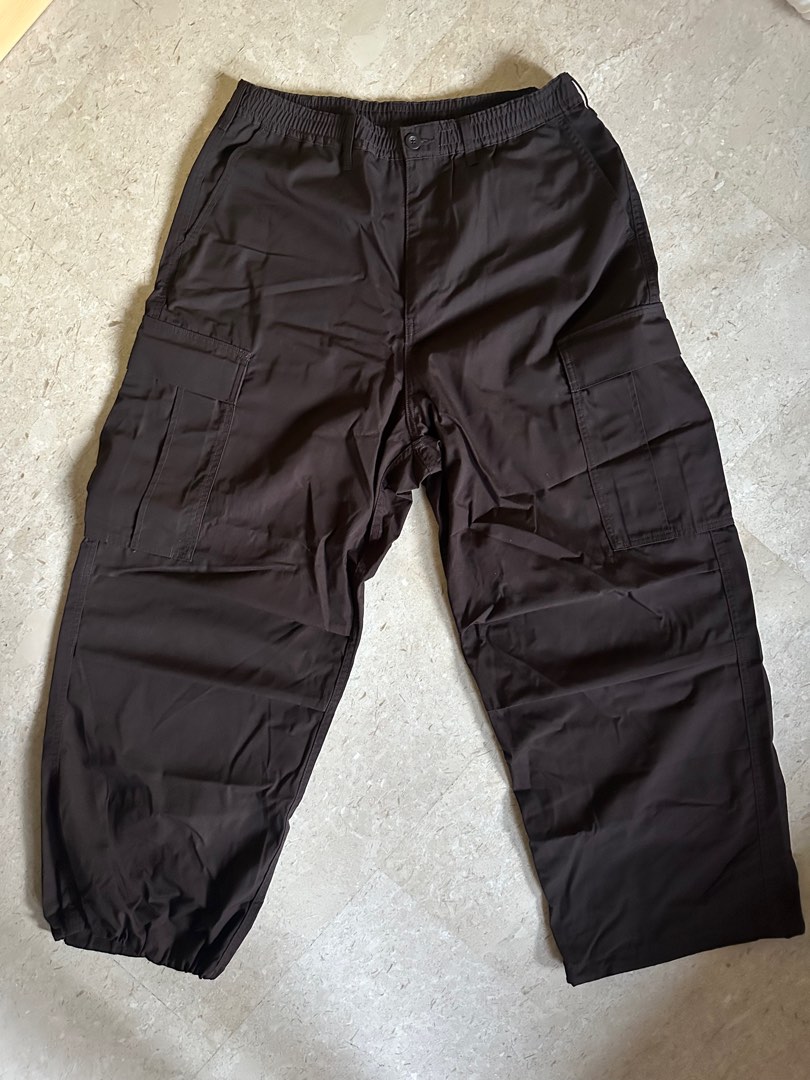 GU Men's Dark Brown Cargo Pants, Men's Fashion, Bottoms, Joggers on Carousell