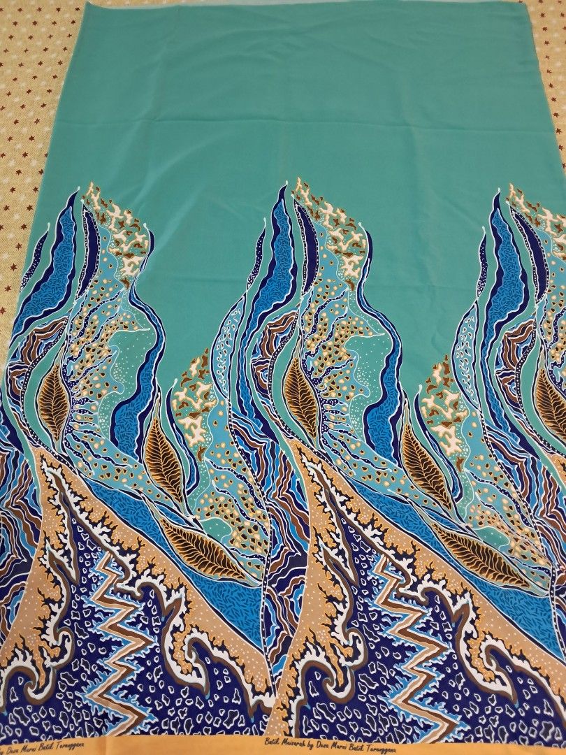 Kain 4 meter - corak Batik Terengganu (Maisarah by Desa Murni ), Women ...