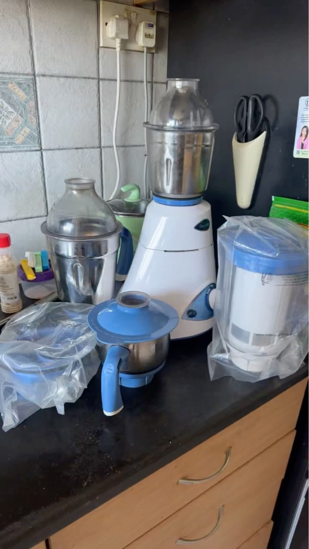 Preethi Platinum Plus Mixer Grinder with 3 Jars, TV & Home Appliances, Kitchen Appliances ...