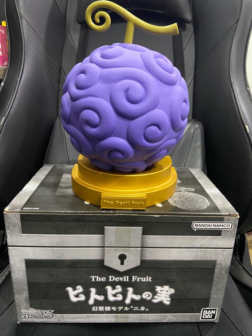 The Devil Fruit:Gomu gomu no mi - Hito hito no mi, Hobbies & Toys ...