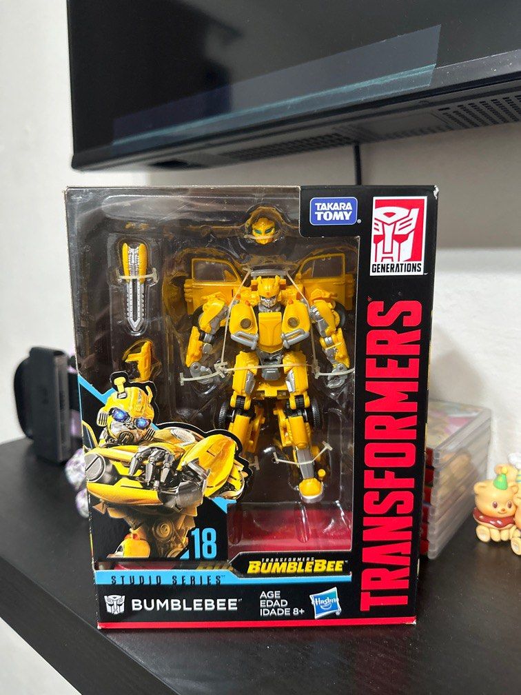 Transformers Studio Series 18 Deluxe Bumblebee (4.5") Volkswagen Beetle ...