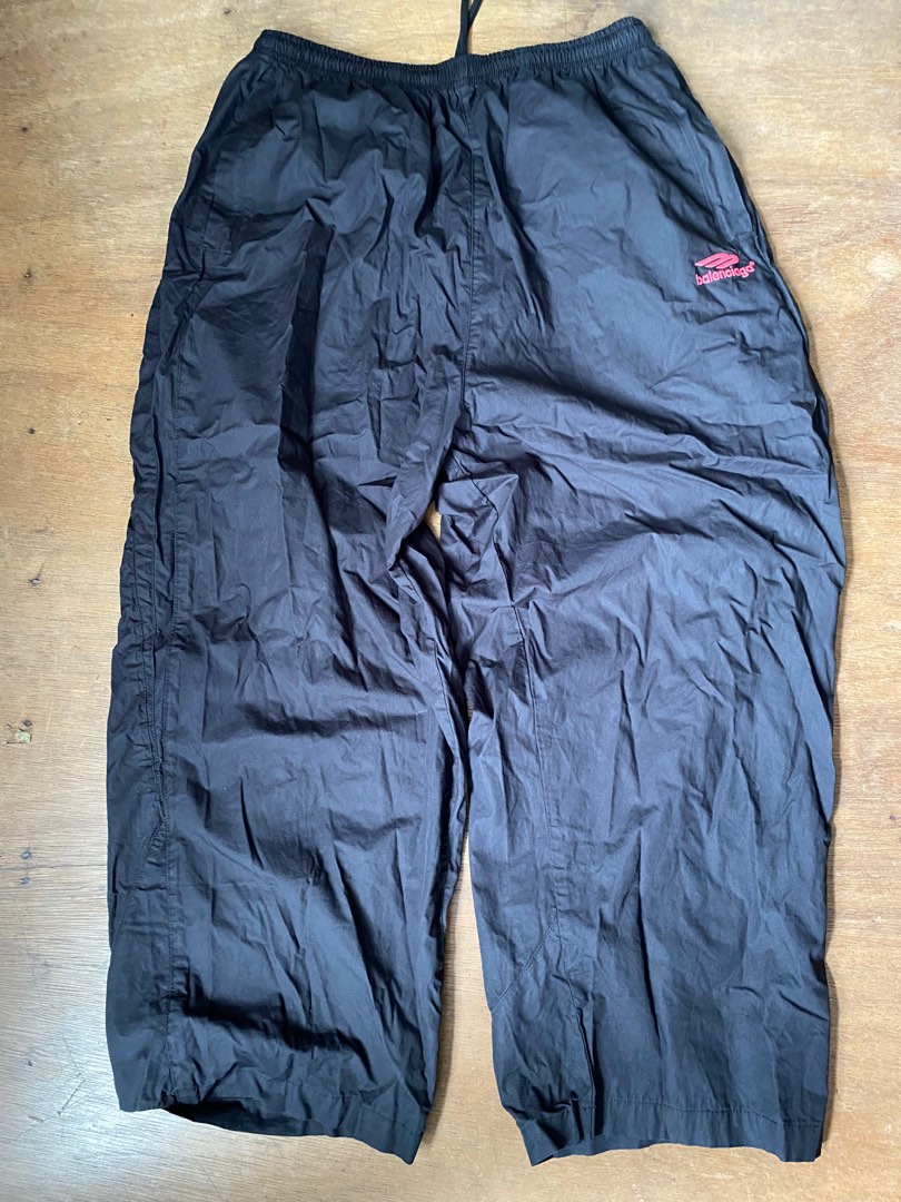 balenciaga track suite baggy oversize, Men's Fashion, Activewear on ...