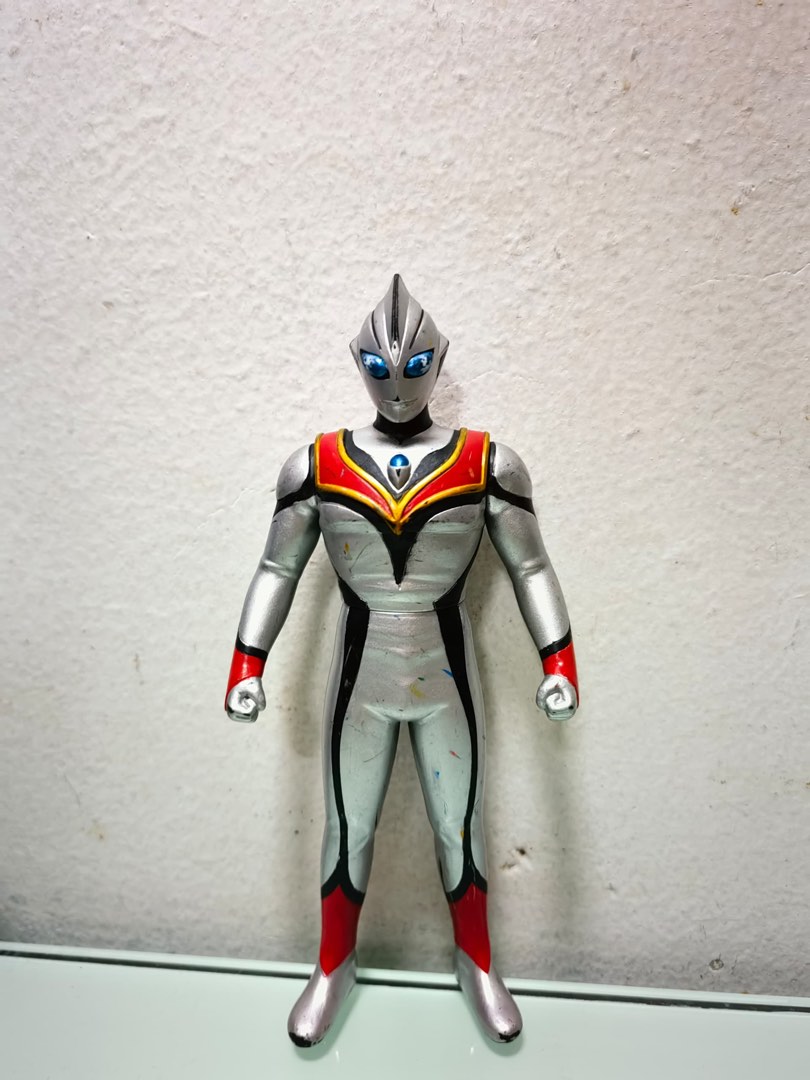 Bandai Ultraman evil toga sofubi 6.5, Hobbies & Toys, Toys & Games on ...
