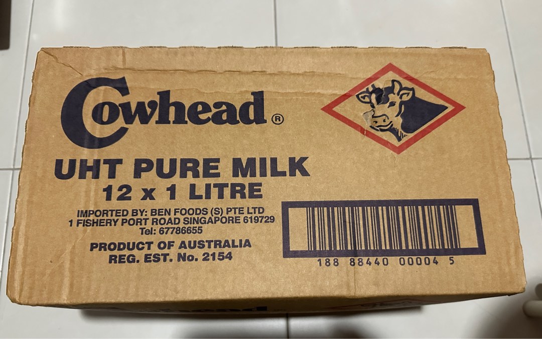 Cowhead full cream UHT milk 1L x 22 packs, Food & Drinks, Beverages on ...