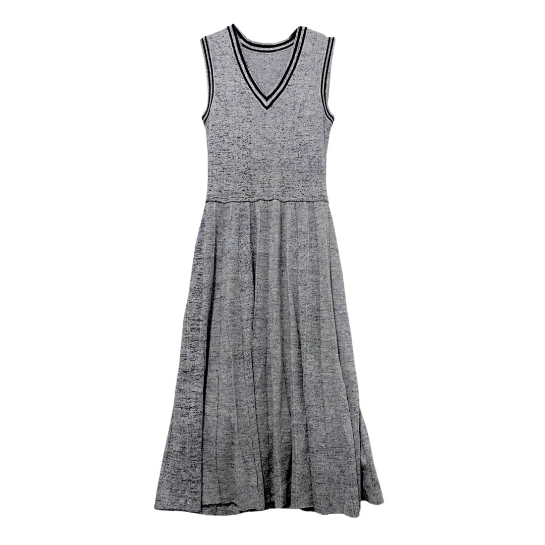 Dress Rajut Kutung Vest Academia Lipit, Fesyen Wanita, Pakaian Wanita ...