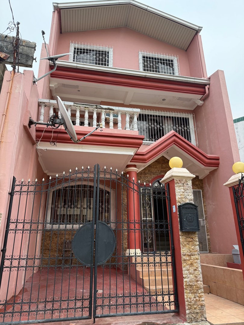 FOR SALE 120 sqm 3 storey Residential House& Lot Bay Breeze Subd Taguig ...