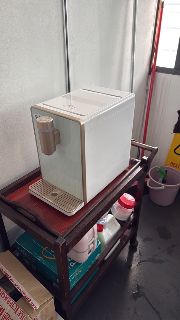 Guider Hot Water Dispenser, TV & Home Appliances, Kitchen Appliances ...