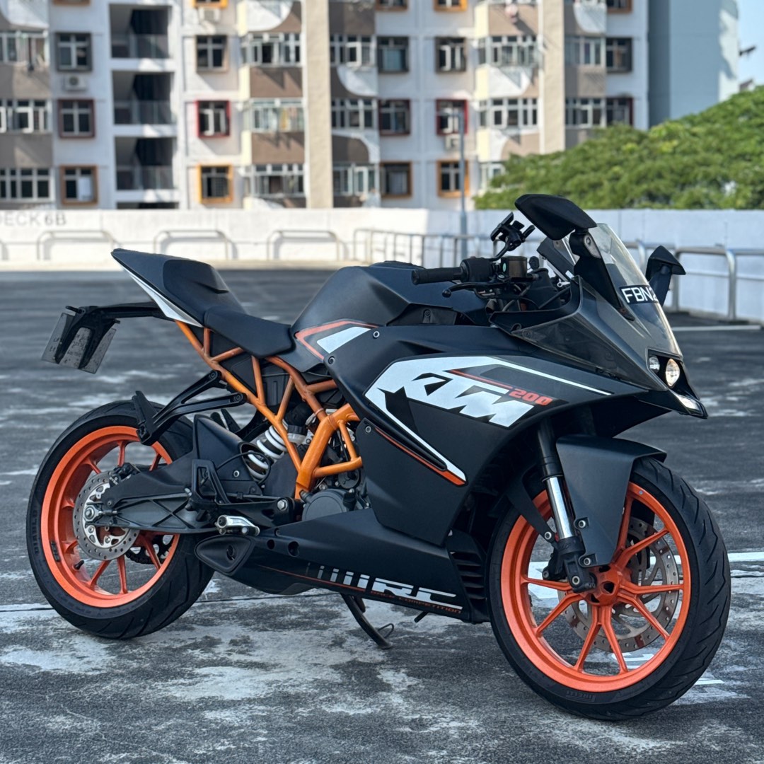 KTM RC200, Motorcycles, Motorcycles for Sale, Class 2B on Carousell